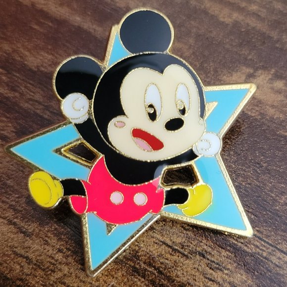Disney | Jewelry | 32 425 530 Disney Pin Shanghai Disney Park Report ...
